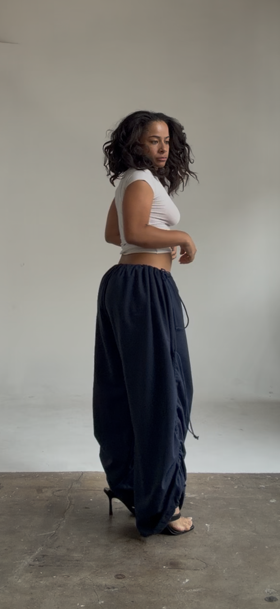 Infinity Pant in Navy – BABES